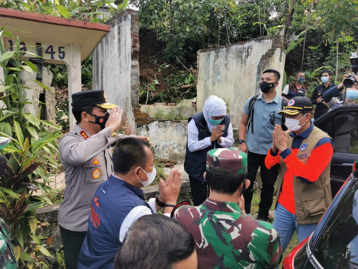 Bencana Alam, Forkopimda Jatim Mendirikan Posko Bencana Alam Gempa Bumi dan Dapur Lapangan di ...